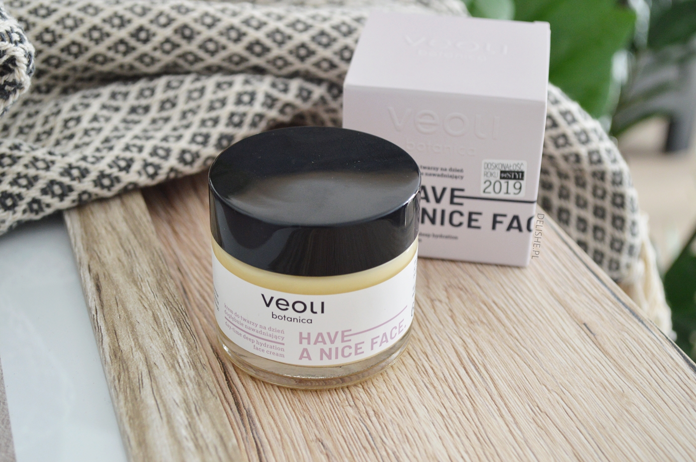 Have a nice face, czyli krem idealny na dzień | Veoli Botanica Topestetic