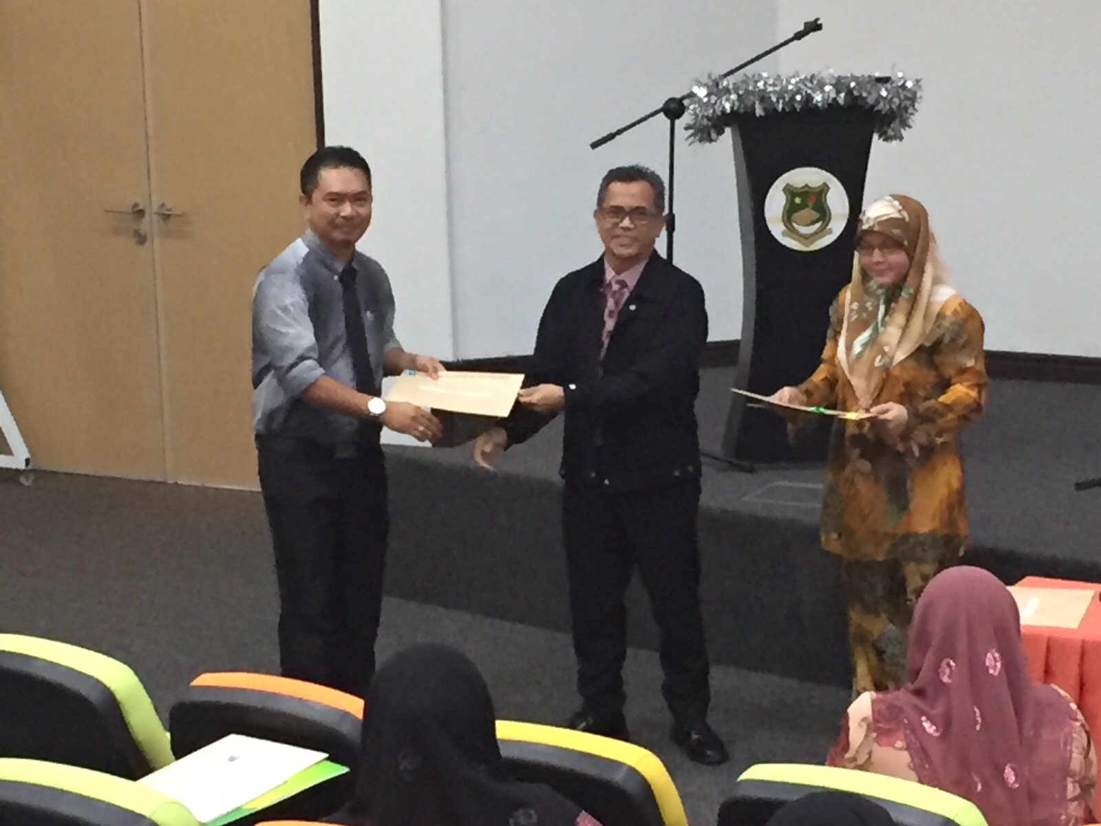 UNIT KAUNSELING DAN KERJAYA SEKOLAH MENENGAH PENGIRAN ANAK PUTERI HAJAH ...