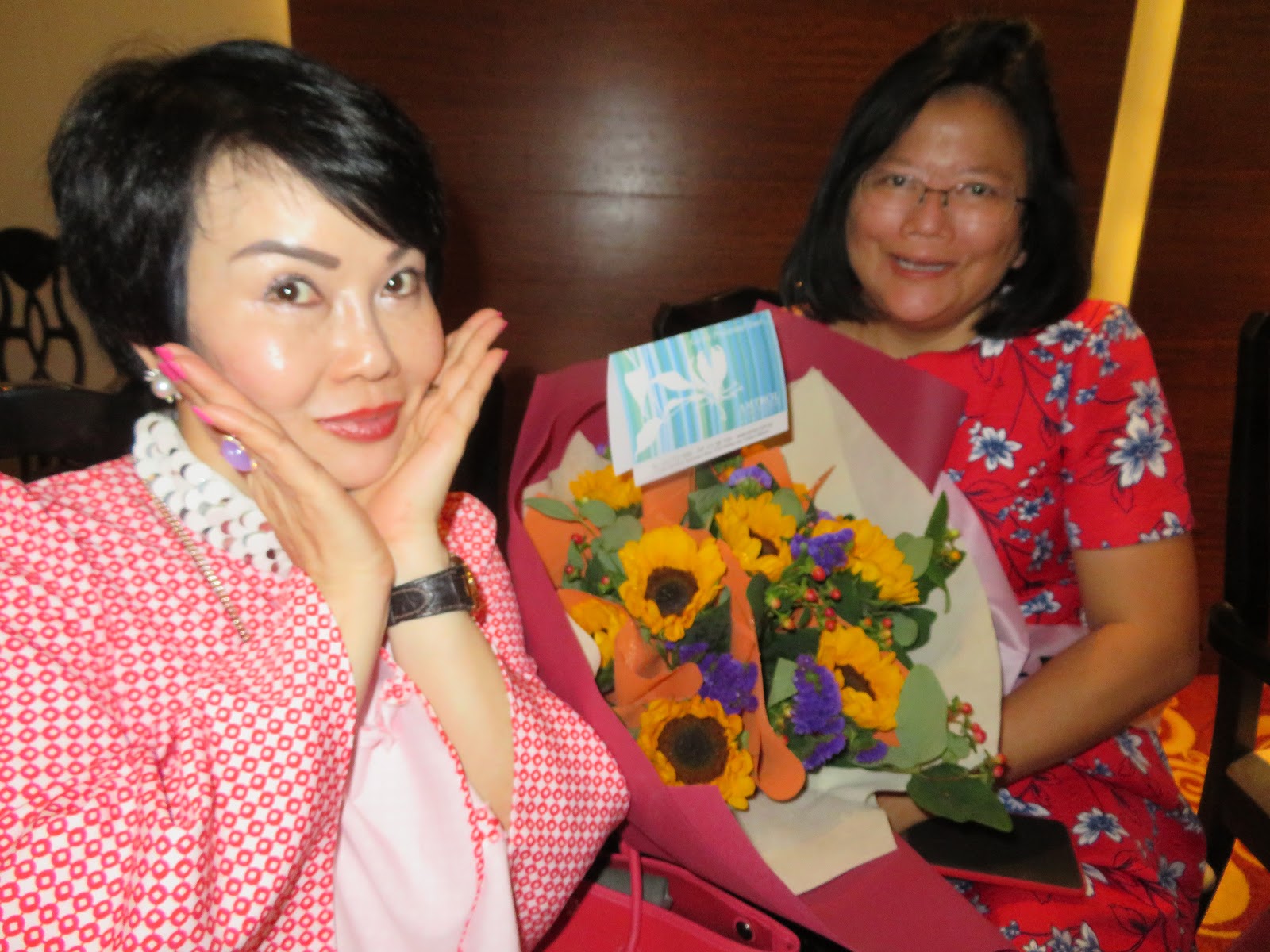 Kee Hua Chee Live!: SHARON LIAN AND CYNTHIA LOW HOSTED JOINT BIRTHDAY ...