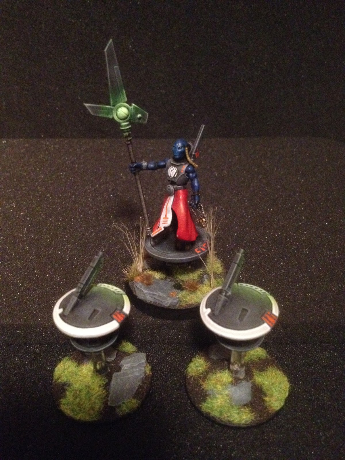 What's On Your Table: Tau - Faeit 212