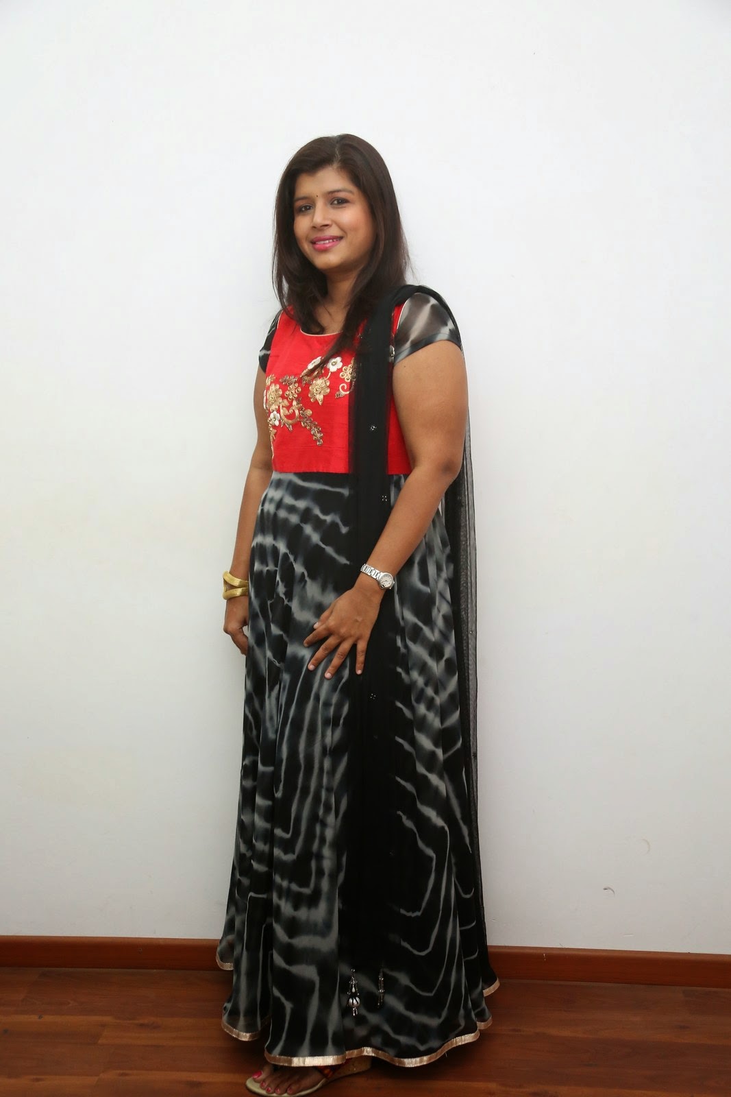 Nikitha Reddy Latest Interview Photos - Latest Movie Updates, Movie ...