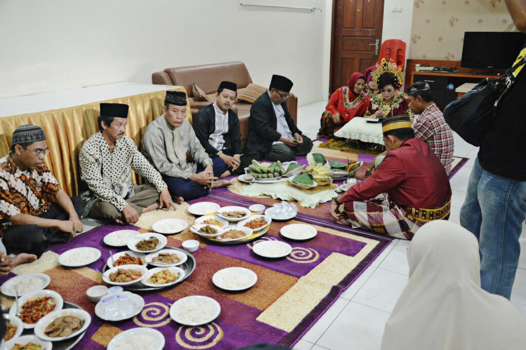 Traditional Bugis Wedding - ROBILLIAM