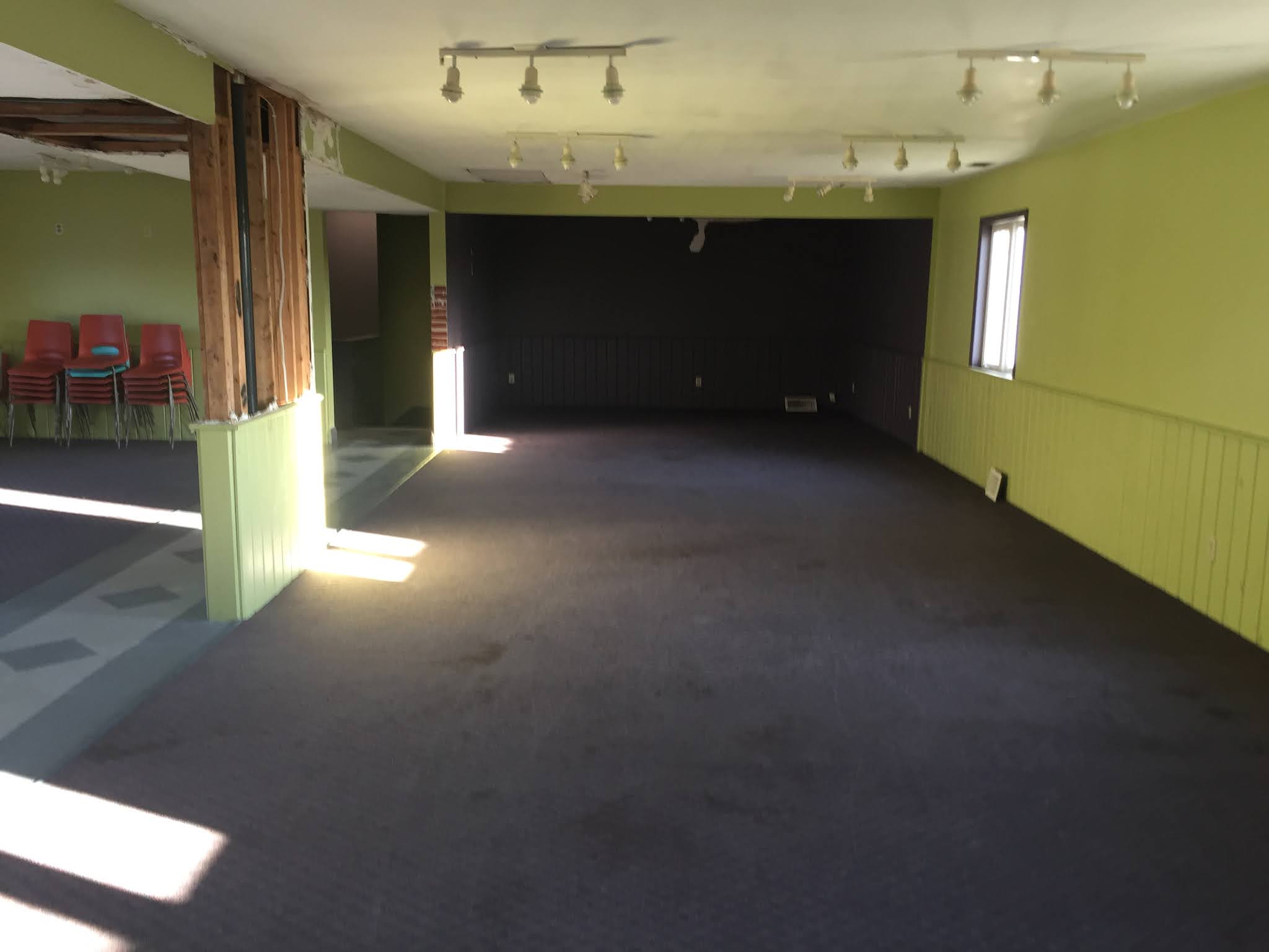 The REC HALL RAILROAD: Pictures of the Wallace building