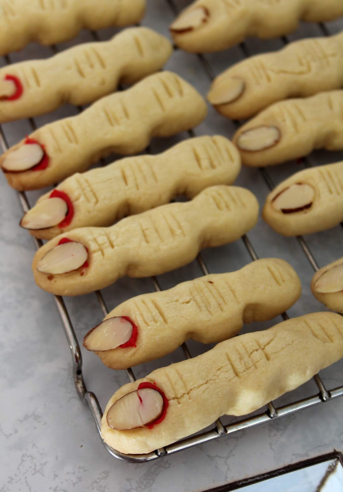 Jo and Sue: Zombie Finger Cookies