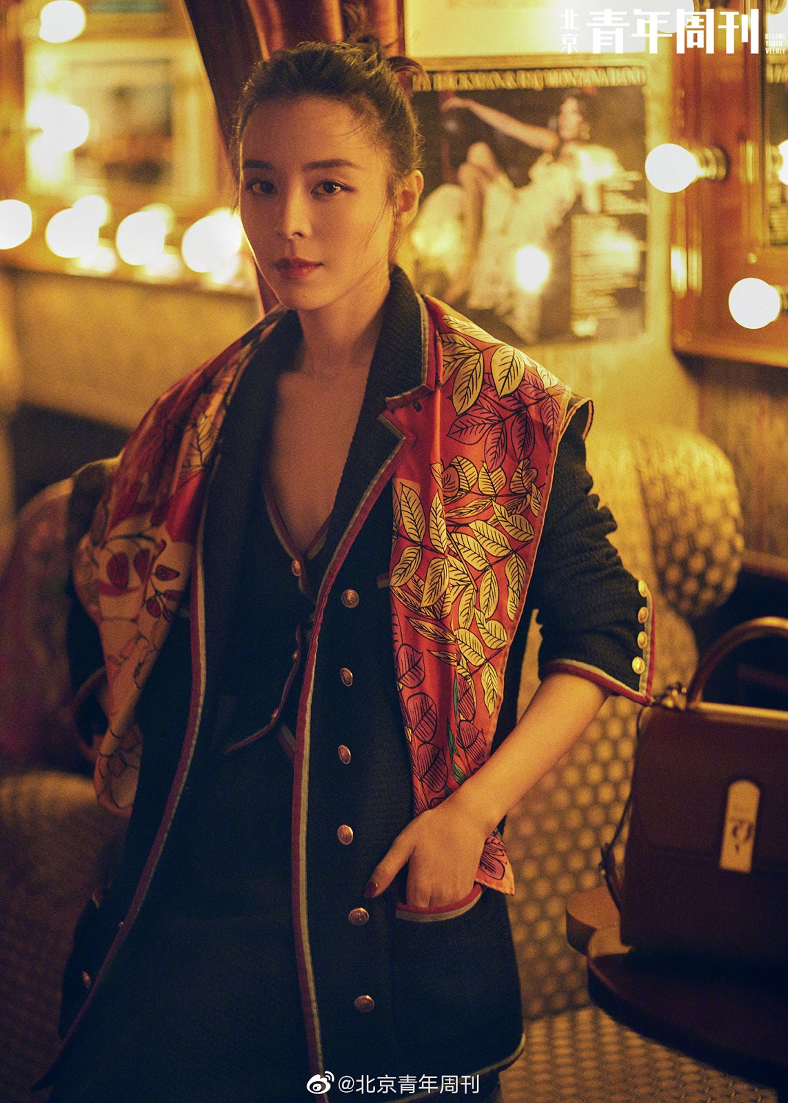 China Entertainment News: Zhang Jingchu poses for photo shoot