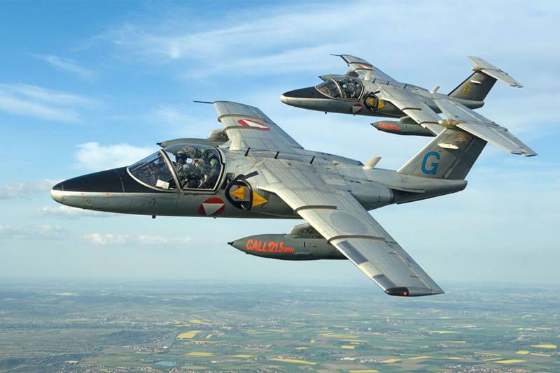 Austria prepares to say goodbye to Saab 105 | DefenceHub | Global ...