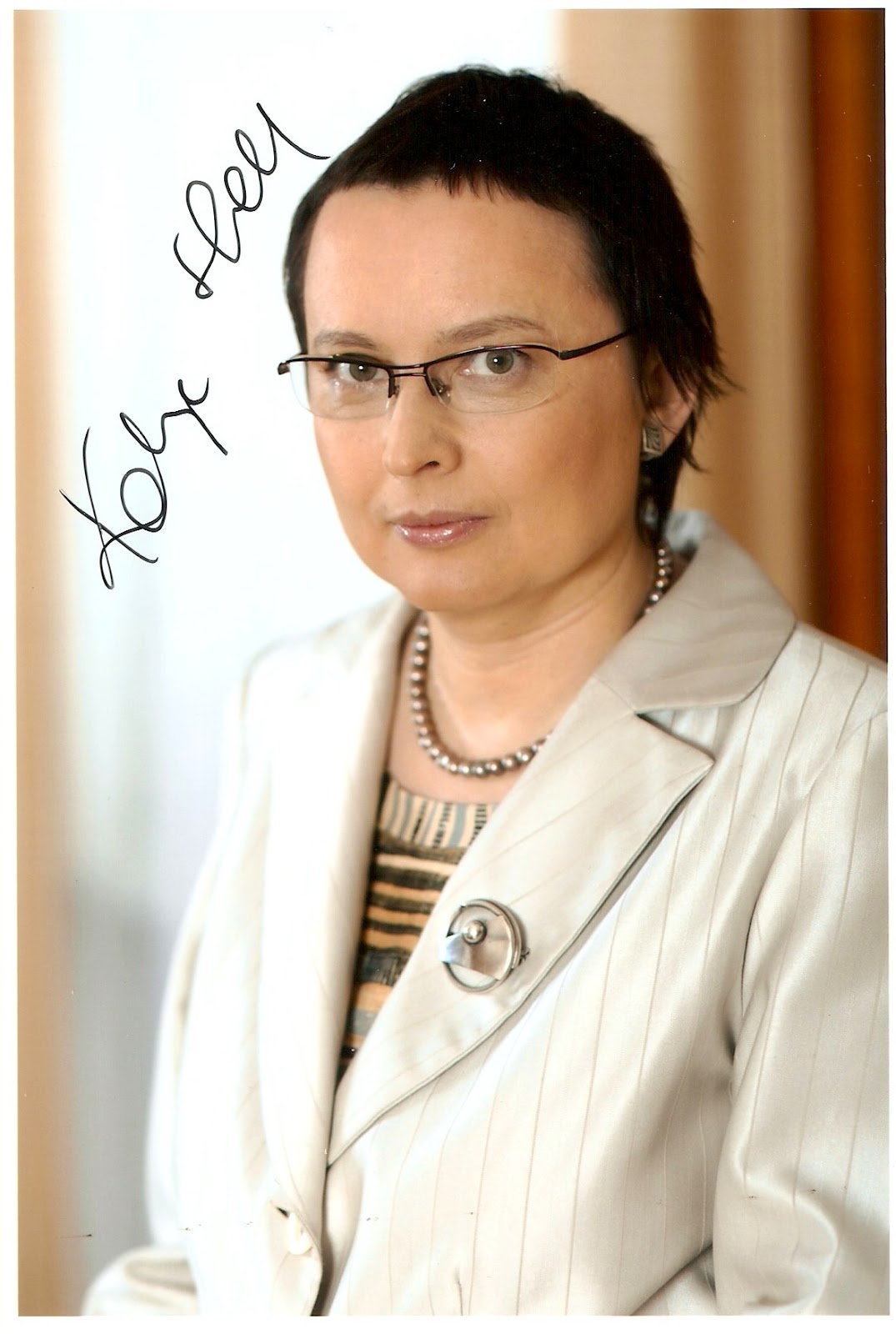 Chris Autographs: Katrzyna Hall