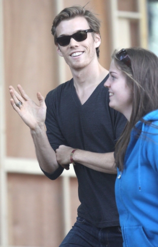 Sons of Poseidon: Set com Jake Abel