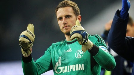 Destaque do Schalke, goleiro Fährmann entra na mira do Atlético de ...