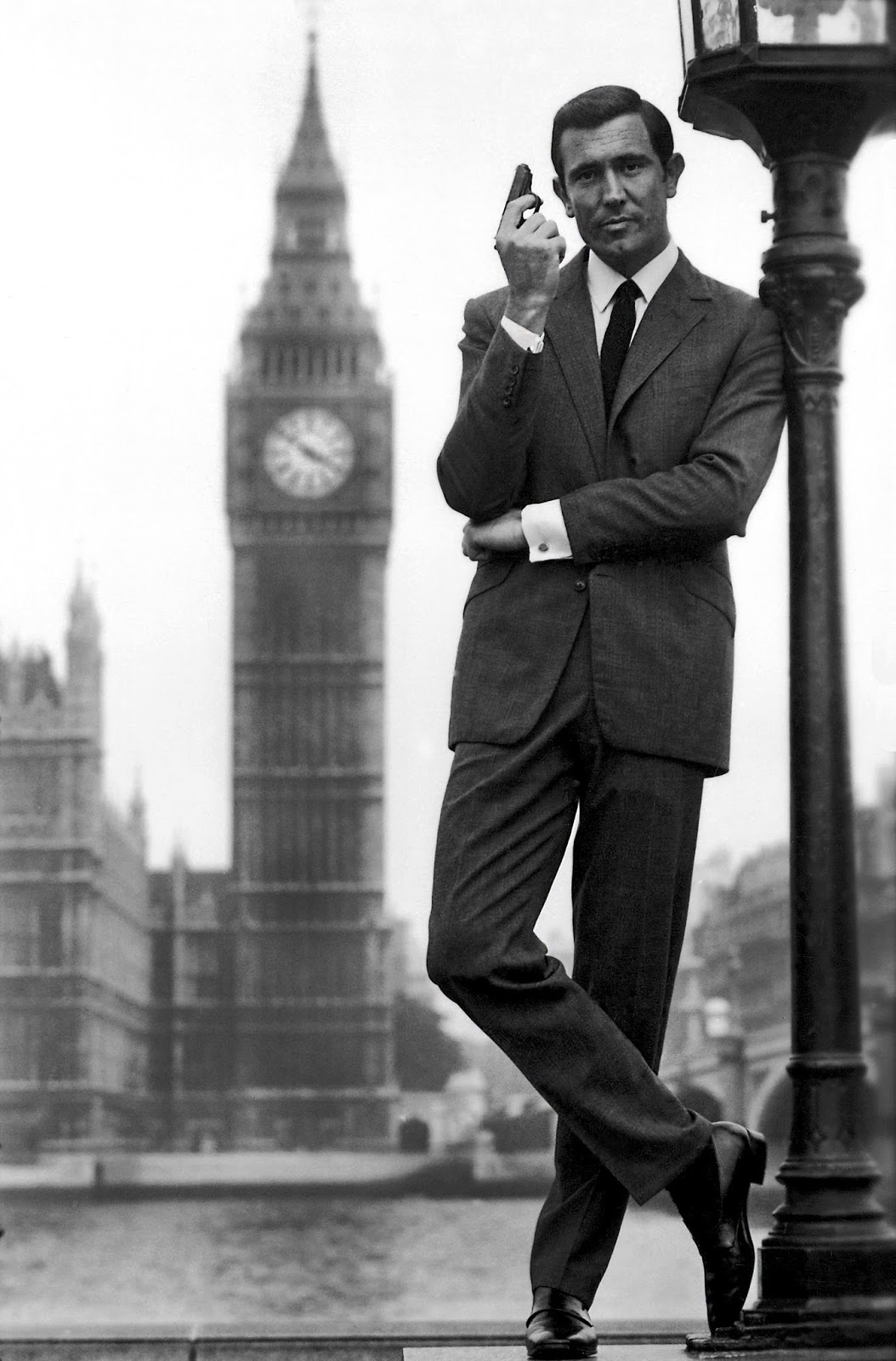 Welcome to RolexMagazine.com: James Bond Rolex Pre-Daytona Chronograph ...