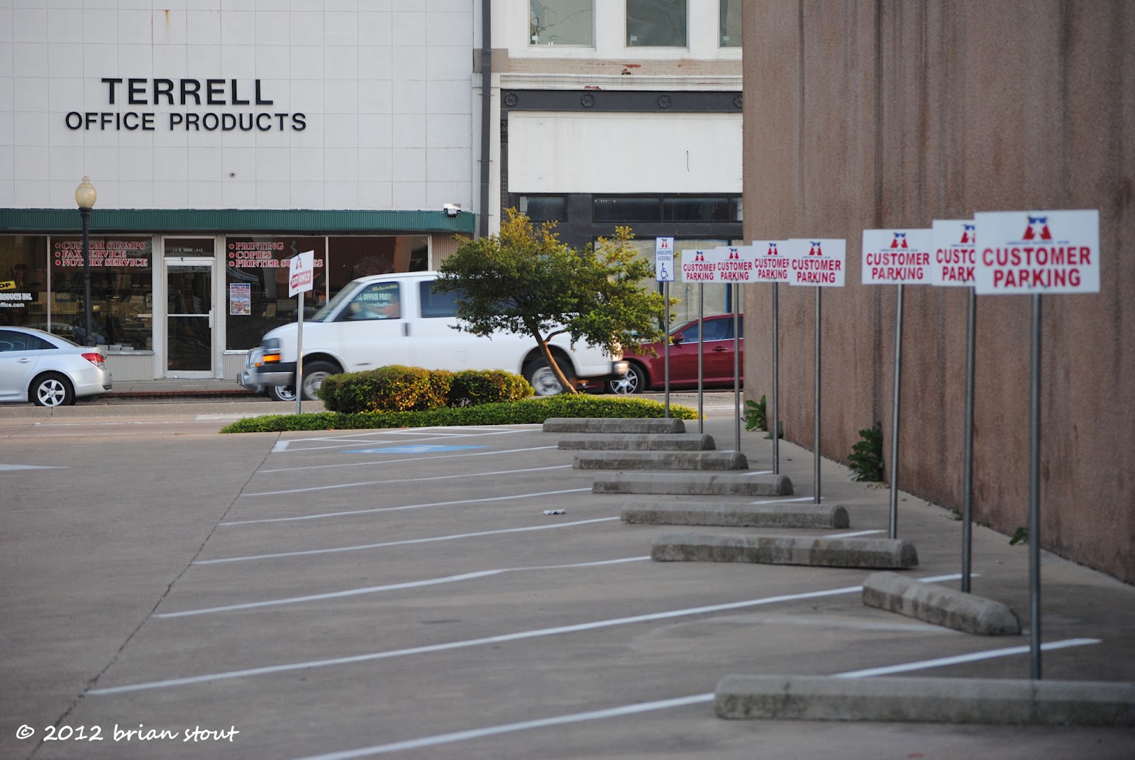 Terrell Texas Daily Photo: April 2012