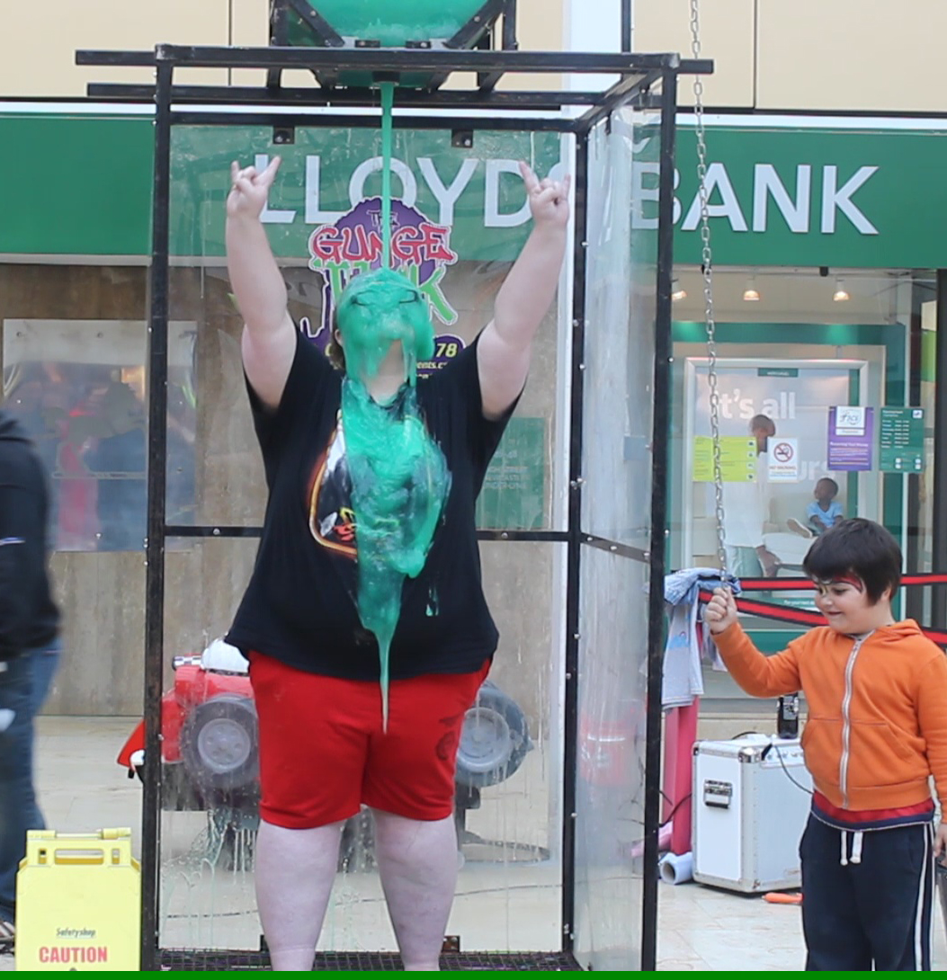 Mog Anarchy's Gaming Blog: Mog Anarchy's 1st Gunge Tank Experience!