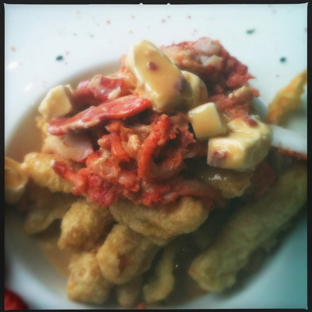 Jazz and Fuzy Go Dining: February 2014