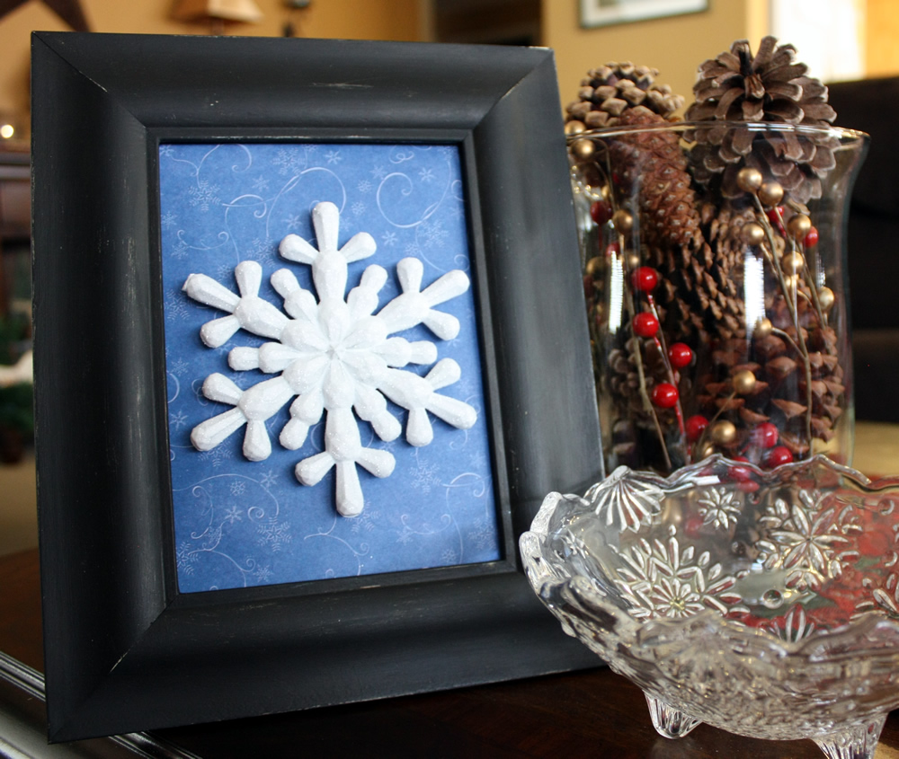 We are the Robinsons!: snowflake frame tutorial