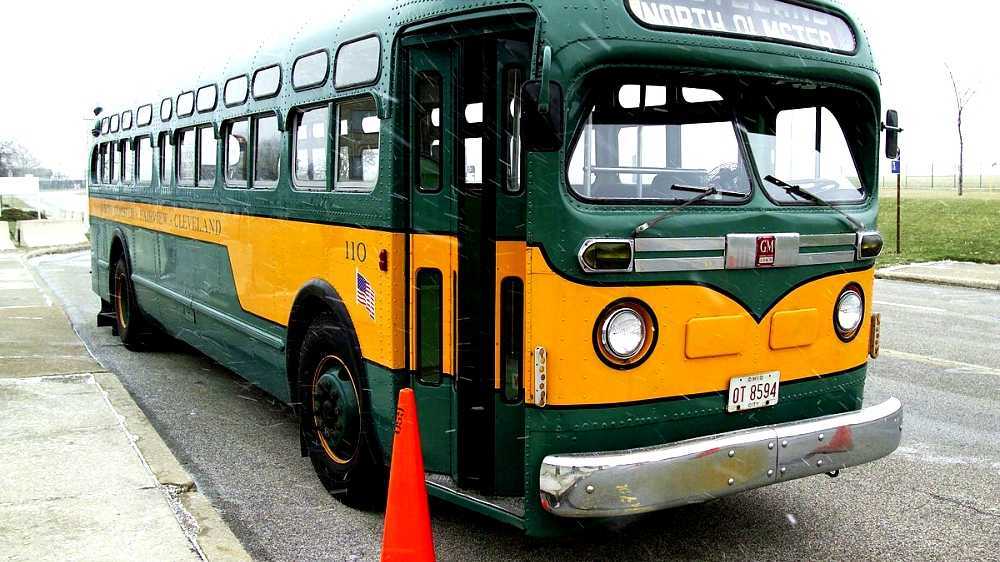 North Olmsted Municipal Bus Line