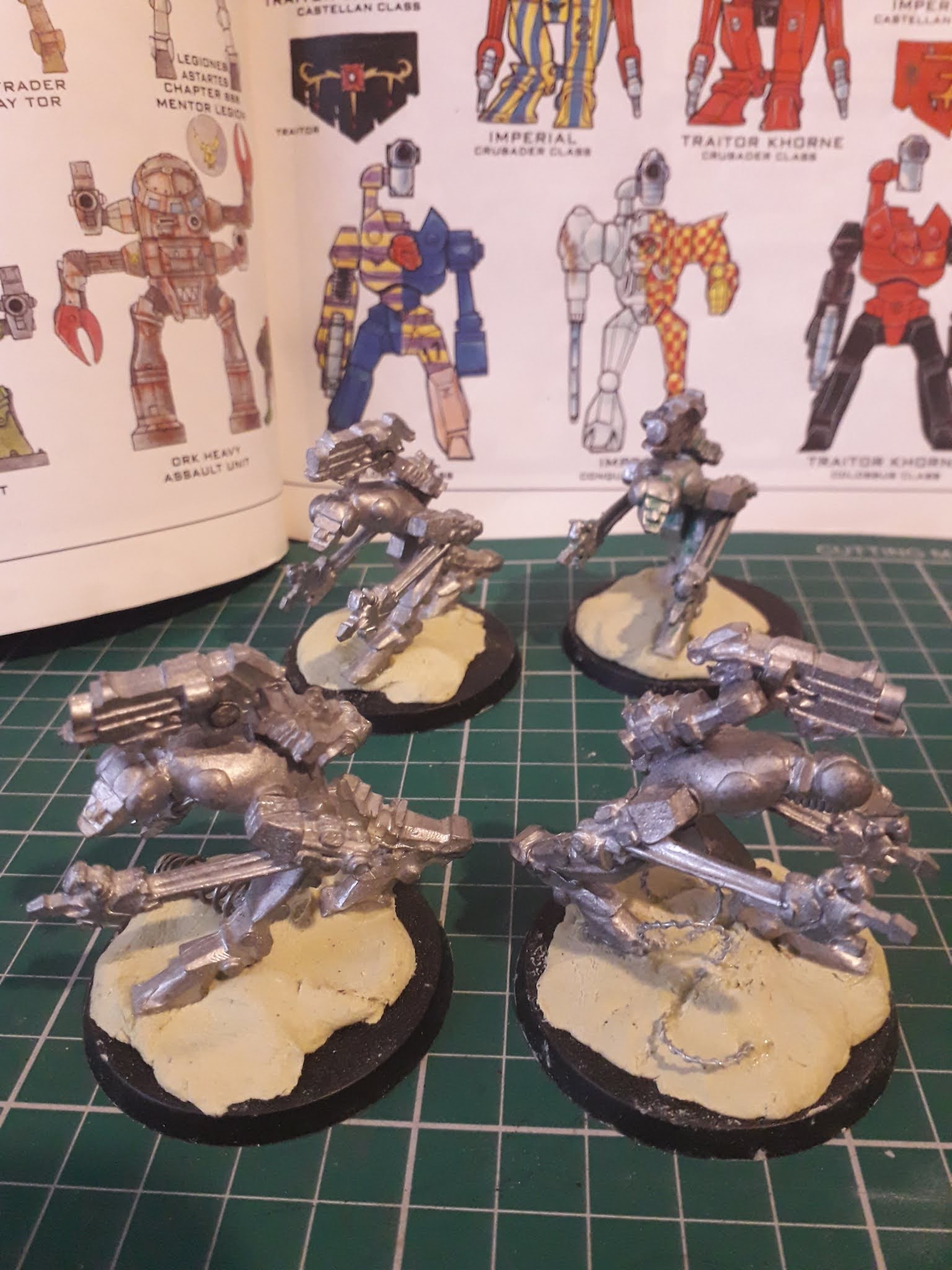 Goblin Lee's Miniatures Blog. : Rogue Trader robots