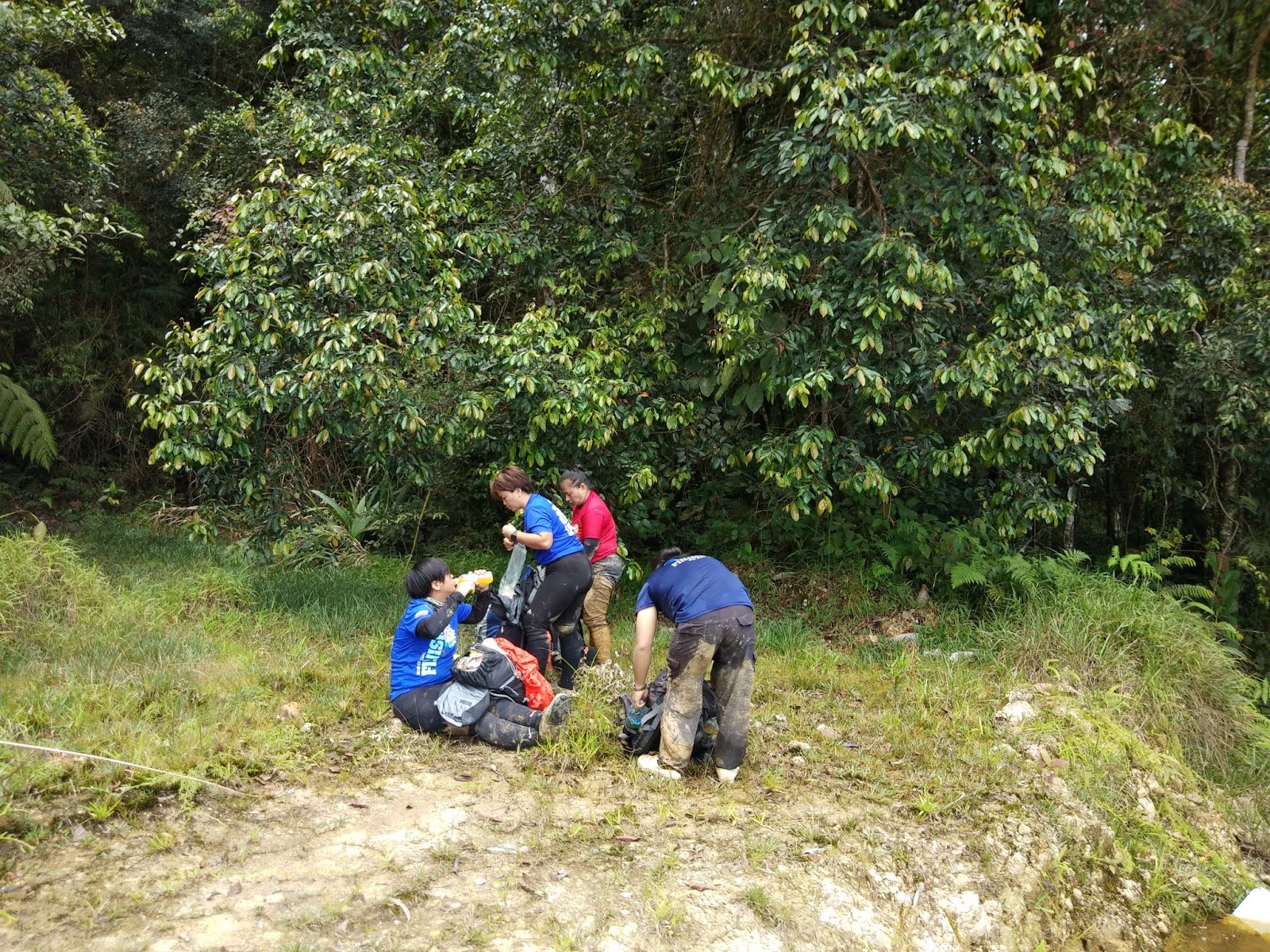 Garagas Hikers: Perjalanan ke puncak Gunung Murud (Lawas , Sarawak )