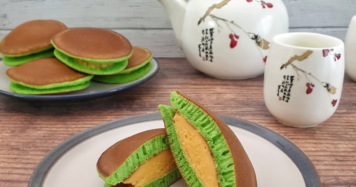Pandan Dorayaki with Coconut Milk Custard – Recipe