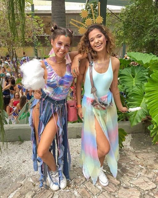 Inspirações de looks para o CARNAVAL