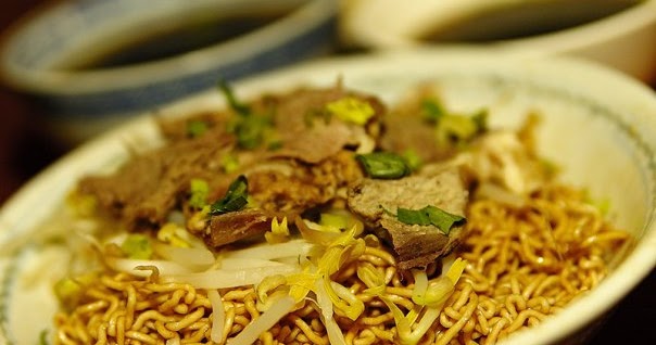 Mee Kolok Mangkuk Merah - soakploaty