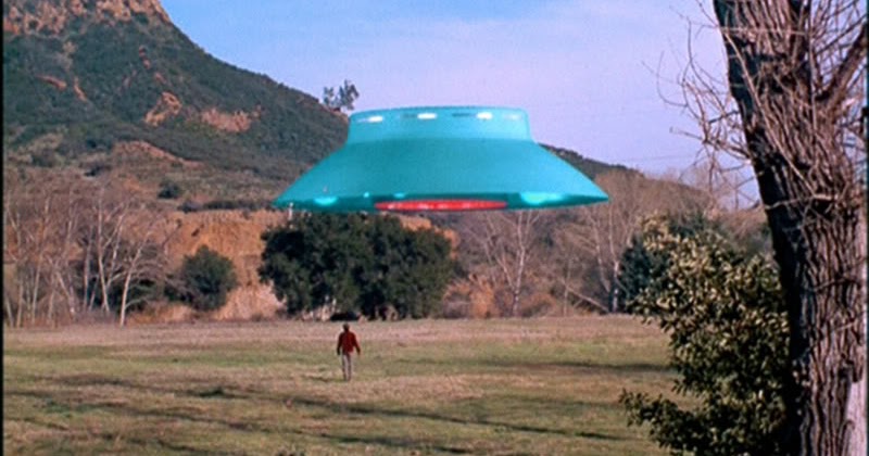 RETRO DISCOVERY PAGE!: THE INVADERS TV series 1967