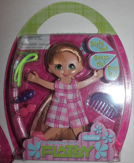 PLANET OF THE DOLLS: Doll-A-Day 2019 #128: Flatsy