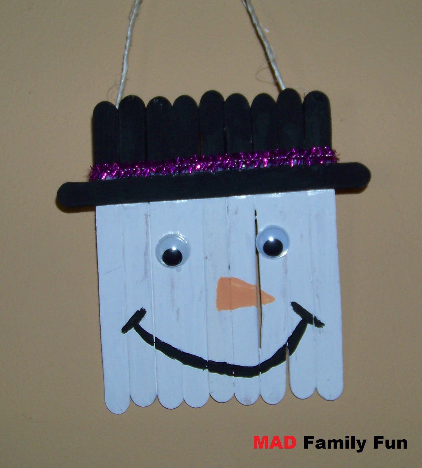 MAD Family Fun: Craft stick snowman