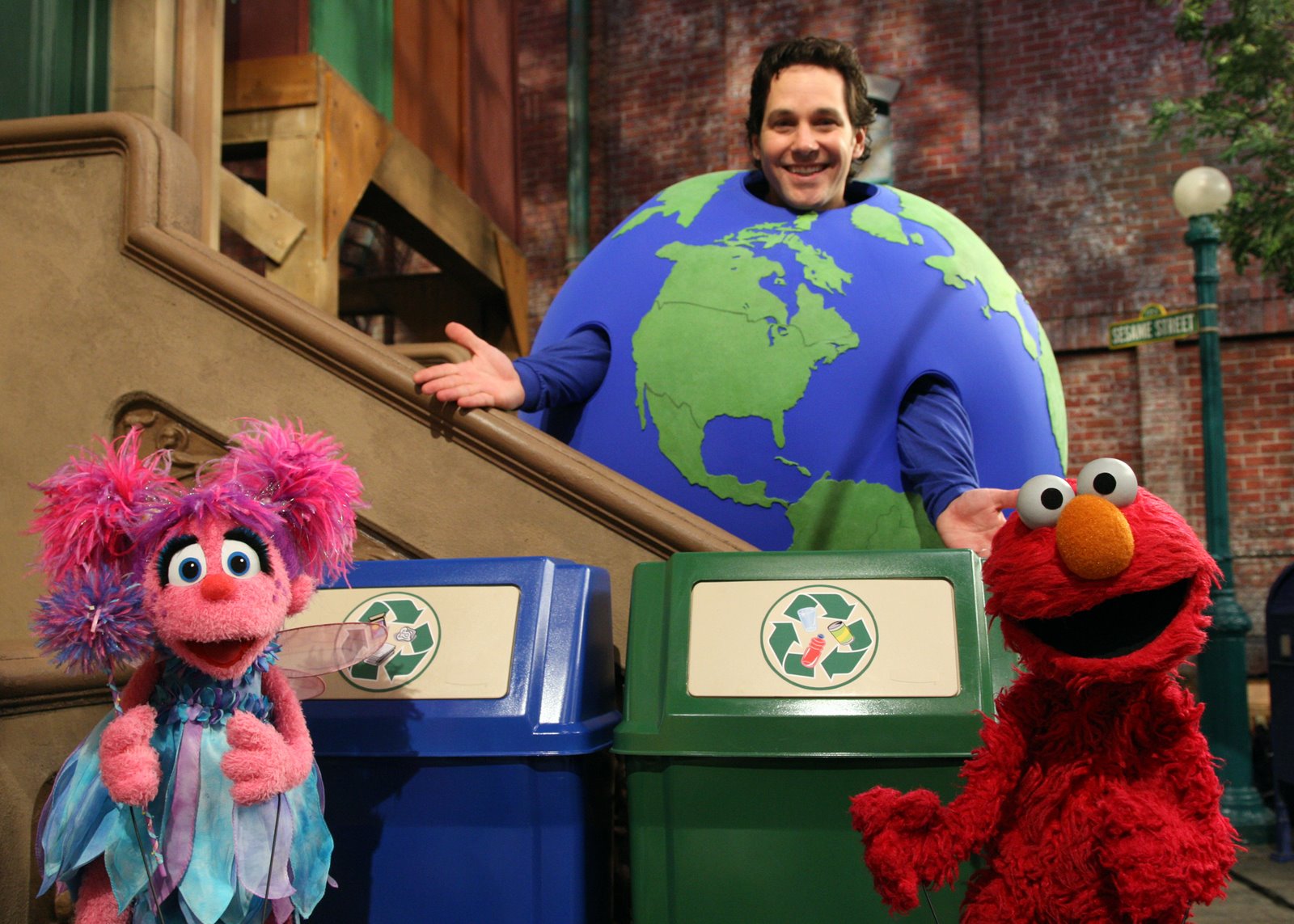 Muppet Stuff: Celebrate Earth Day with Sesame Street Books, Videos, and ...