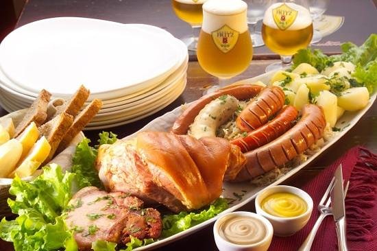 Culinária alemã, as delícias da terra das salsichas e do chucrute.