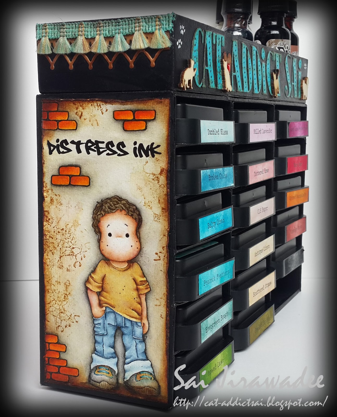 Cat-Addict Sai: ‘A Boy’s Life’ Distress Ink Storage Box