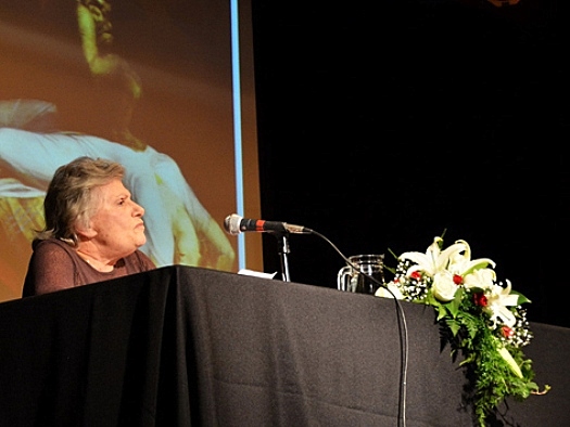 Borges, una geografía Imaginaria: Lisa Block de Behar - En un lugar de ...