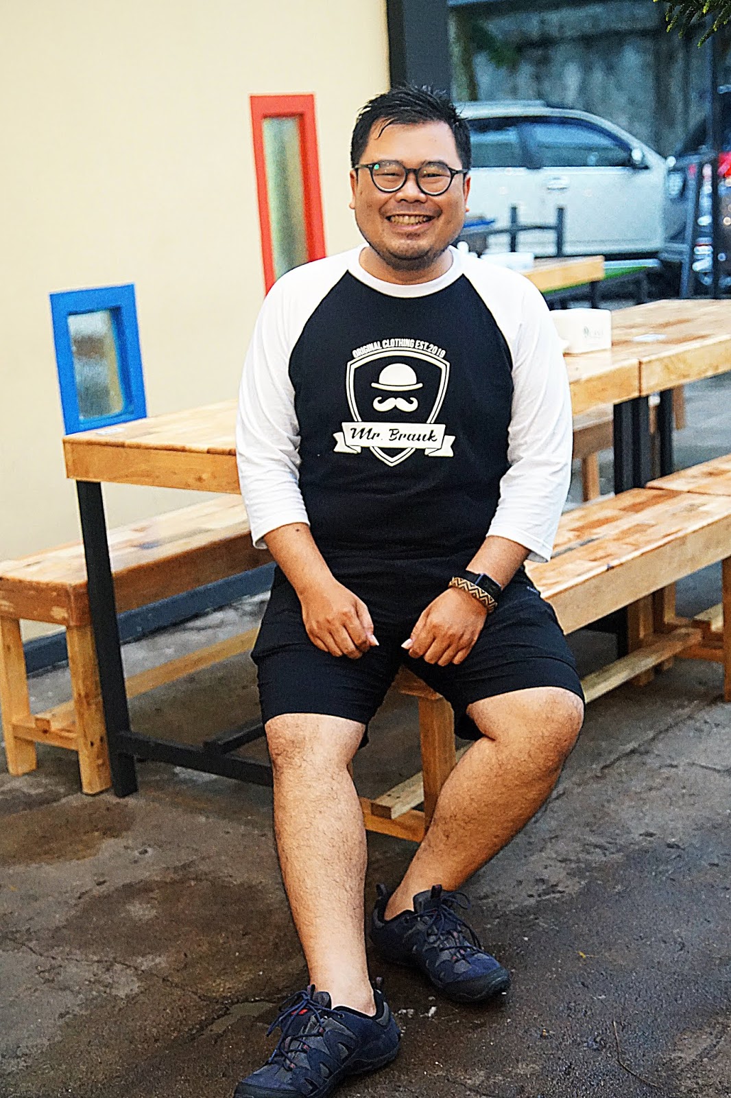 Style Hitam Putih yang Cocok Bagi Tukang Jalan Jajan