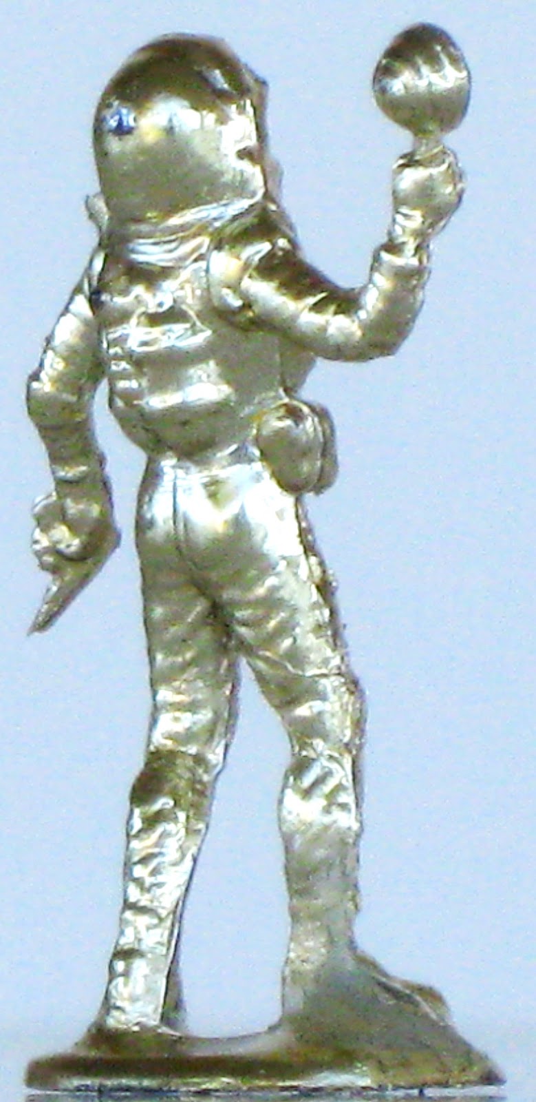 Toys and Stuff: Triang SpaceX 25mm Astronauts: Figures 9 & 10