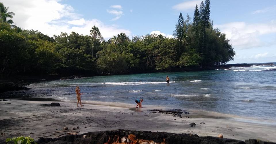 Adventure Travel; "Into the Pacific": Ha'ena "Shipman Beach" hike with ...