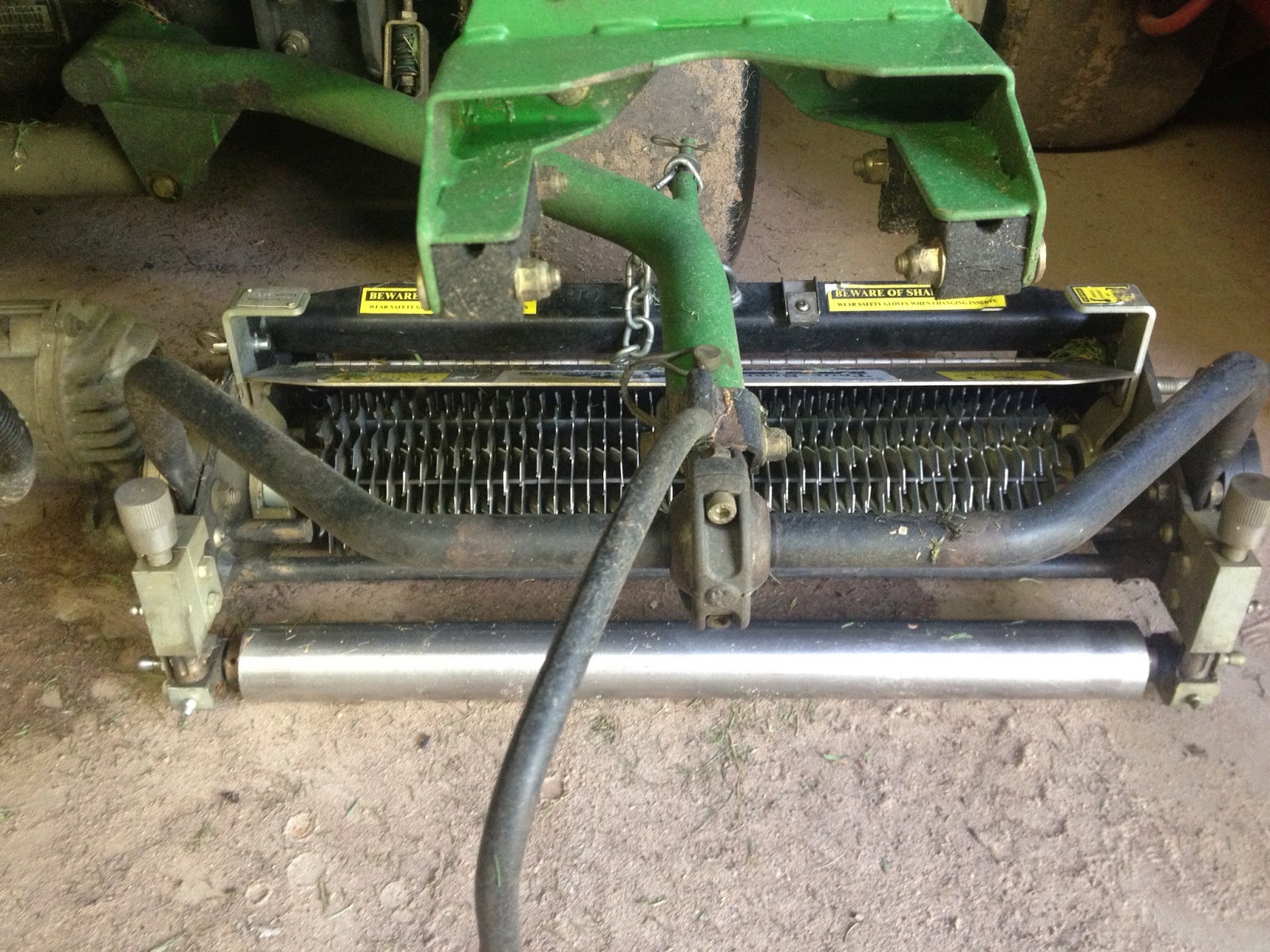 Golf Course Maintenance : Verticutting Fairways