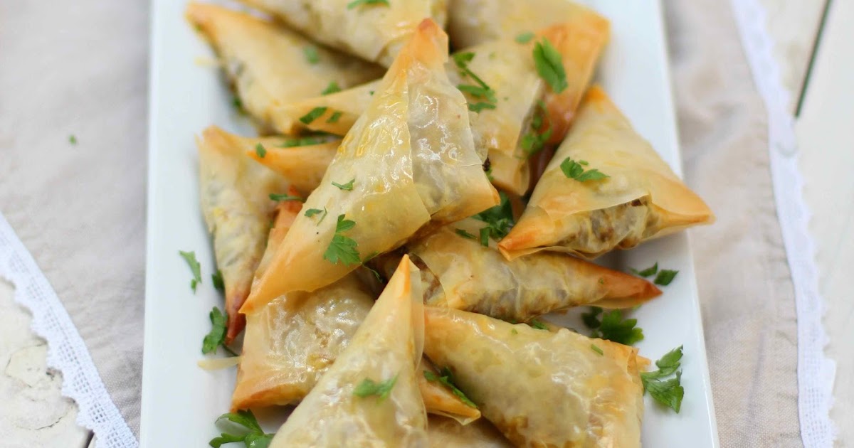 UndomestiKATEd: Easy Baked Mushroom and Beef Samosas