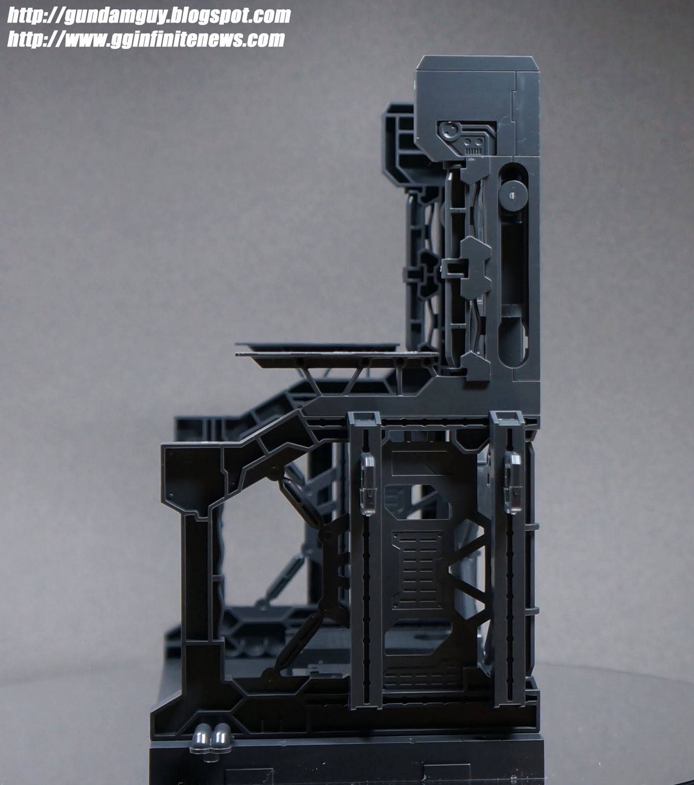 GUNDAM GUY: System Base 001 - Review by Gundam Guy