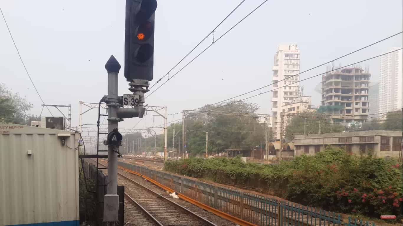 Railway Train Signaling