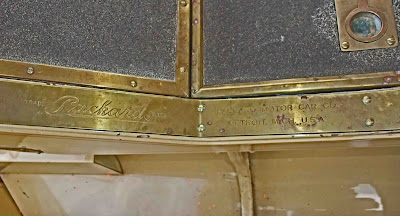 American Auto Emblems: PACKARD