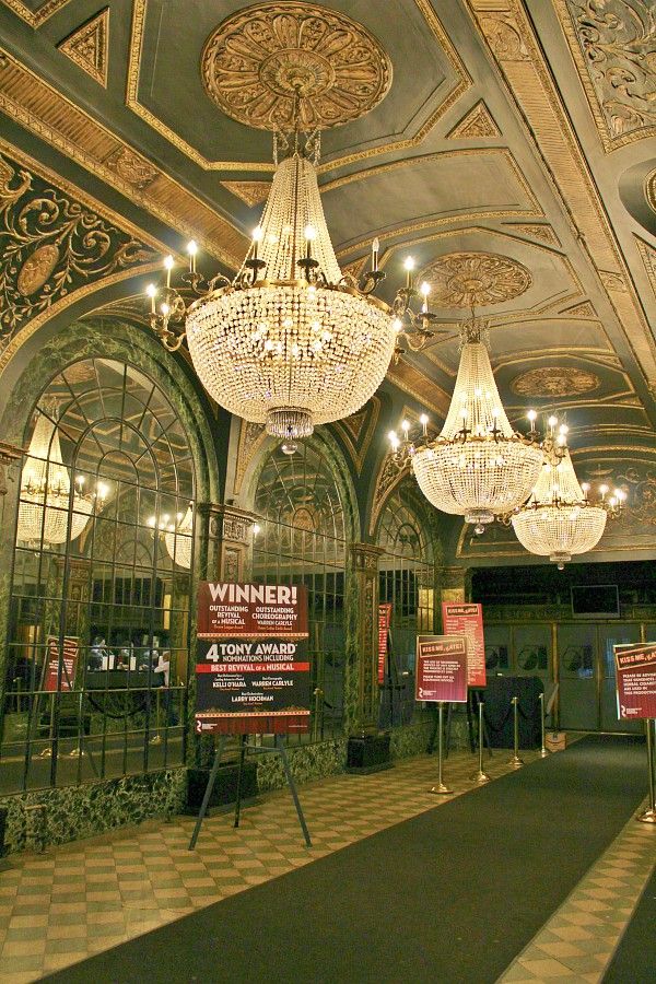 The Rise And Fall Of The Legendary NYC Nightclub Studio 54: "The Party ...