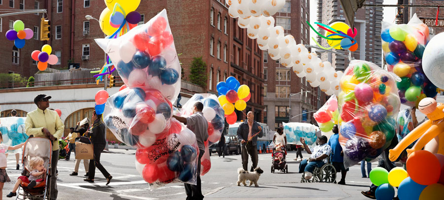 The Reel Foto: Peter Funch: A Series Of Coincidental Coincidences