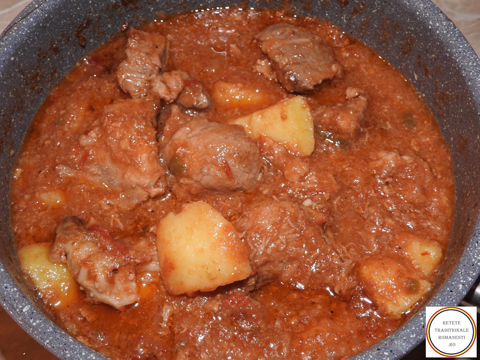 Tocana de porc reteta | Retetetraditionaleromanesti.ro