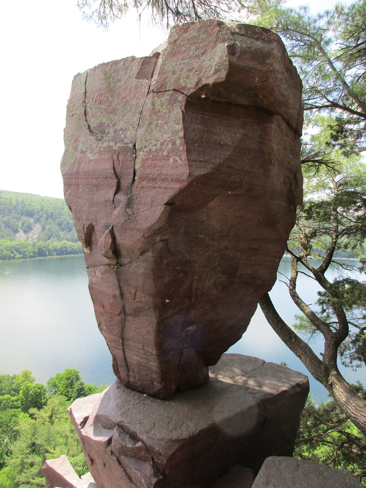 Heart and Sole: Hiking Devil's Lake - gem of Wisconsin's Ice Age Trail
