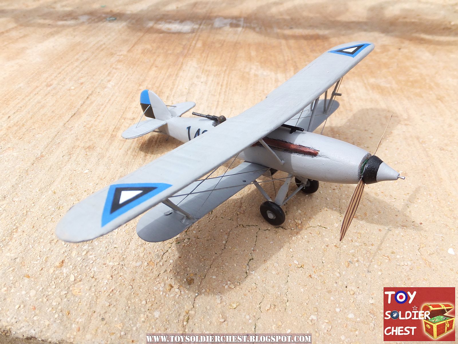 Toy Soldier Chest: Tutorial; Scratch-building a 1/72 aircraft out of ...