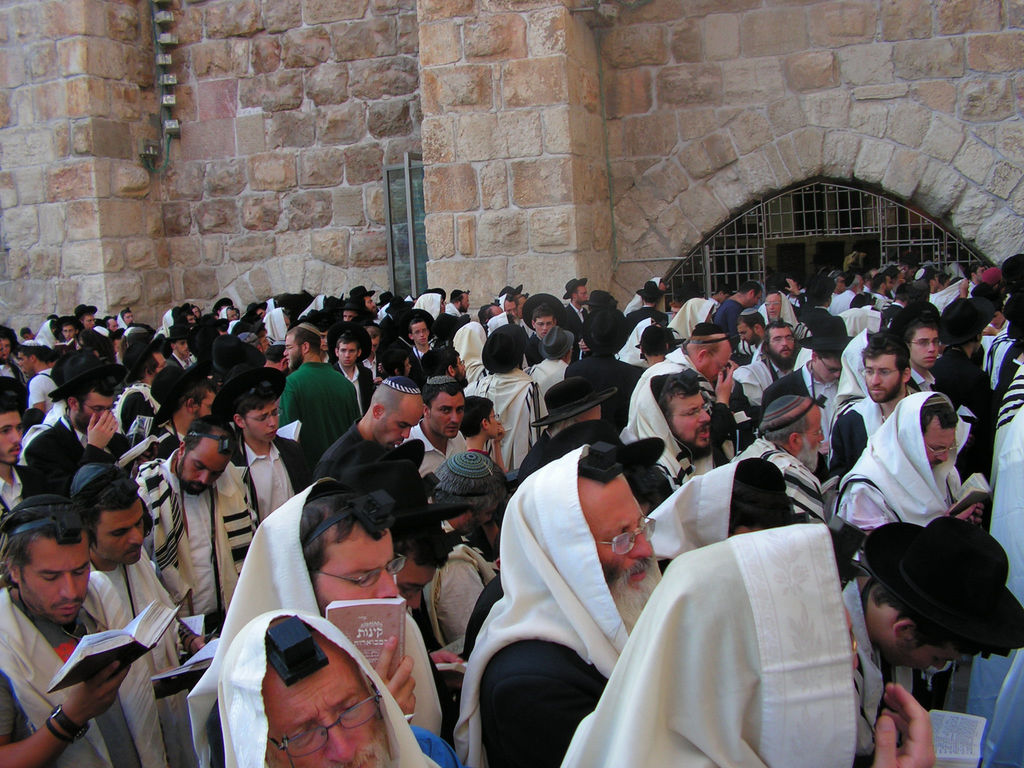 Tisha BeAv — Nove de Av - Eu respondo assim