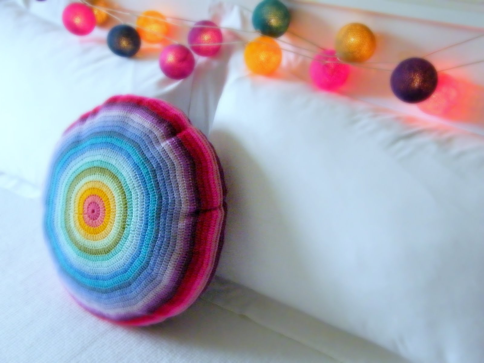 Annie's Place: Solid 'Willow' Crochet Block How-To