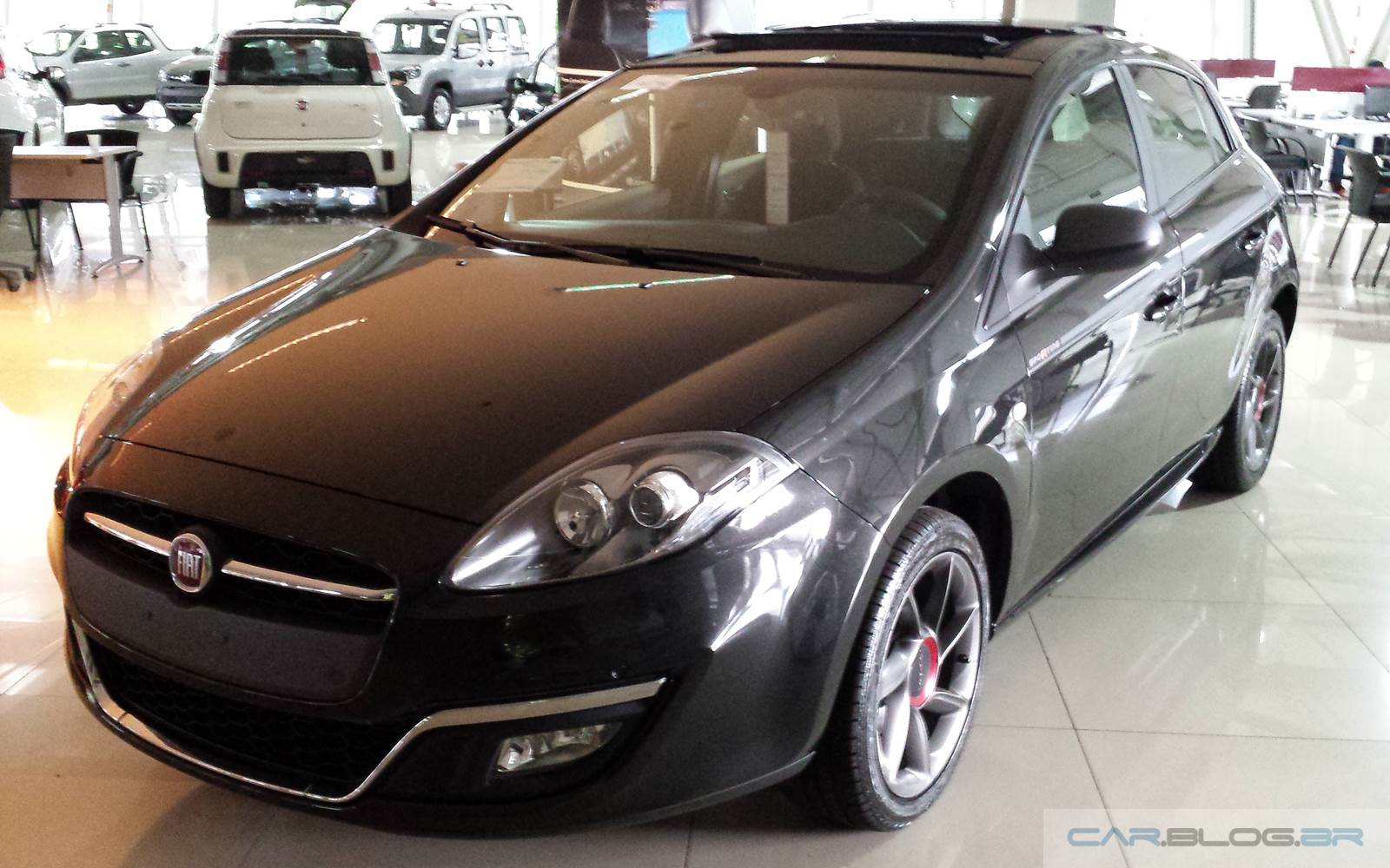 Bravo Sporting 2016 Preto Vesúvio Dualogic: fotos e preço | CAR.BLOG