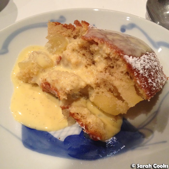 Sarah Cooks: Apple Sponge Pudding