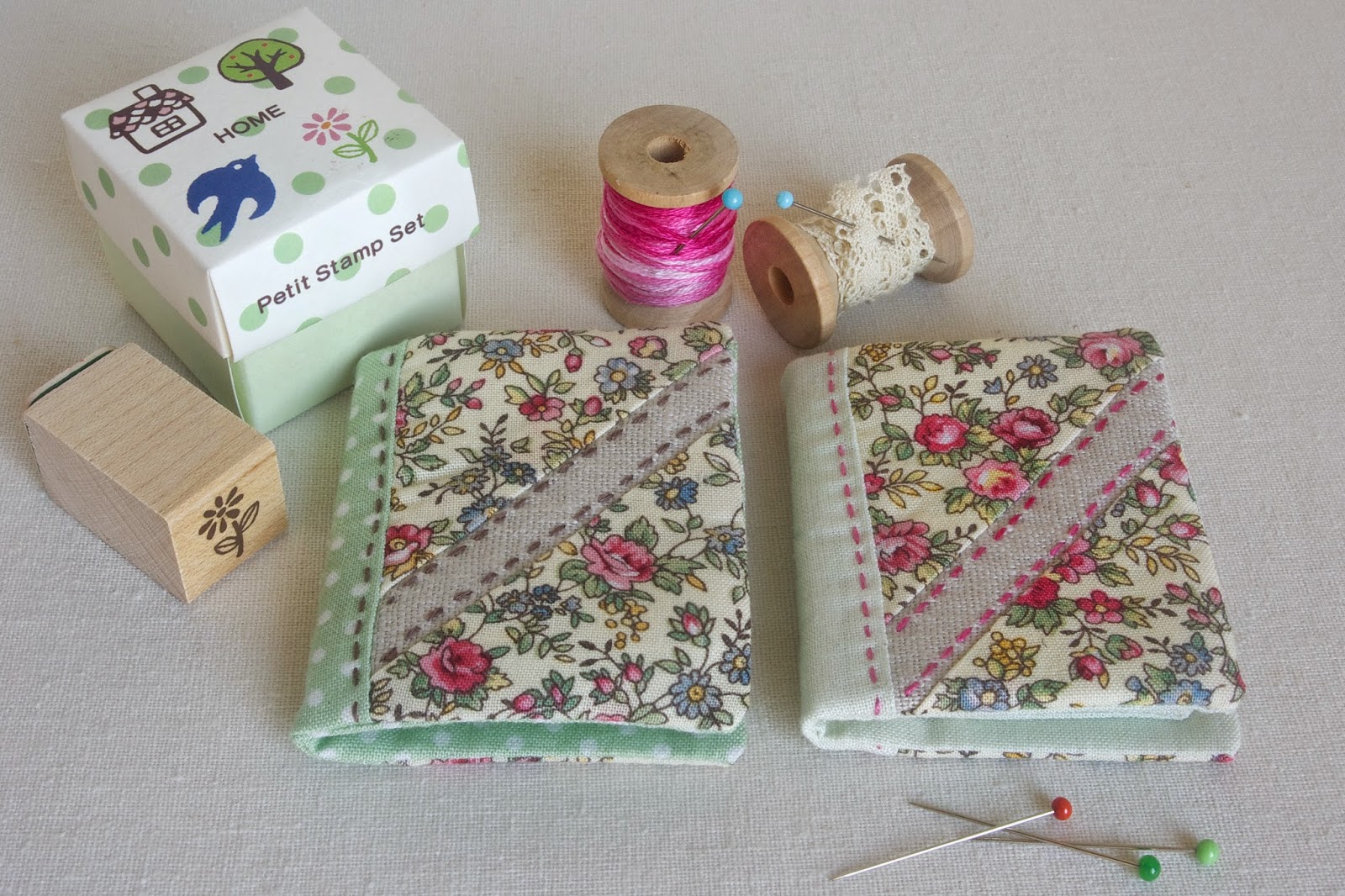 Stitching Notes: Tiny Needle Books