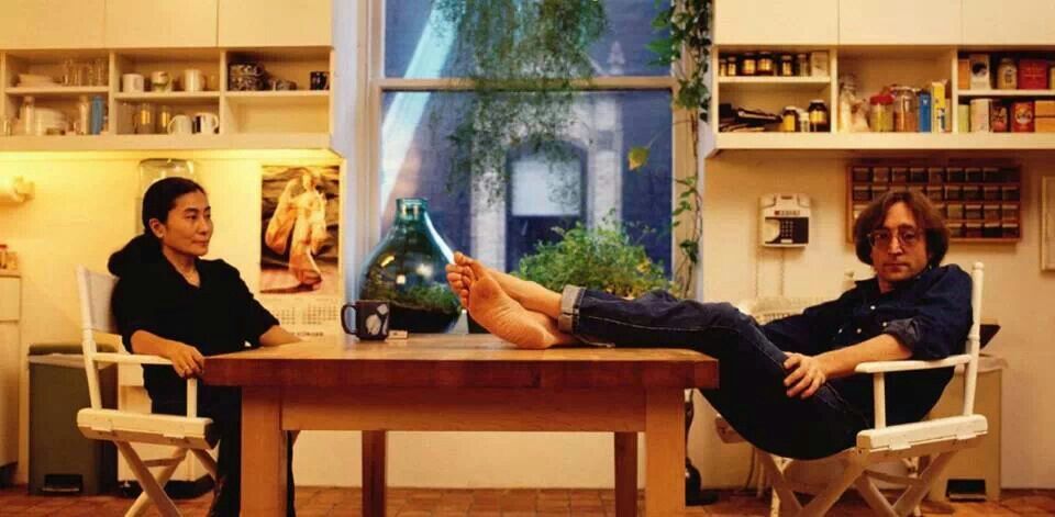 Meet the Beatles for Real: John puts his feet up